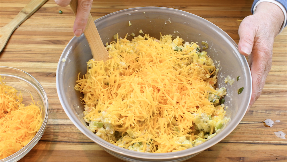 Cornbread Squash Dressing - CupRock